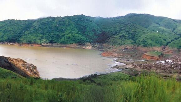 The Most Dangerous Lake in the World—And Why It Can Kill Instantly ...