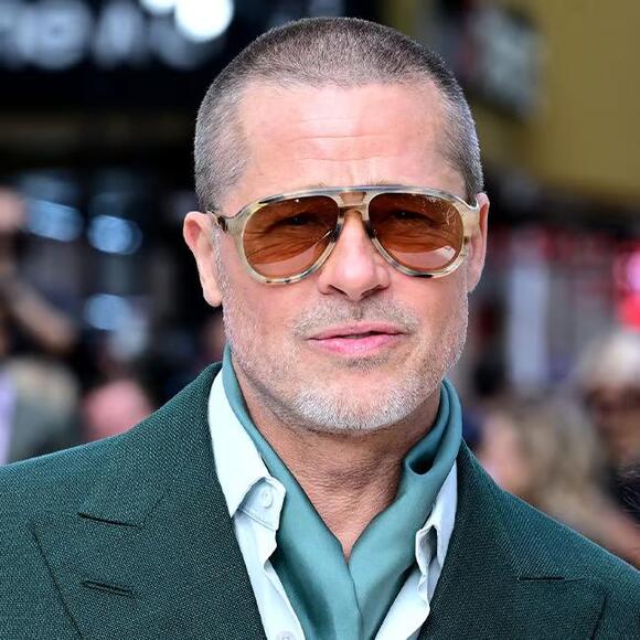 Fans Joke Brad Pitt 'Bought A Whole New Face' After Looking Like 'A ...
