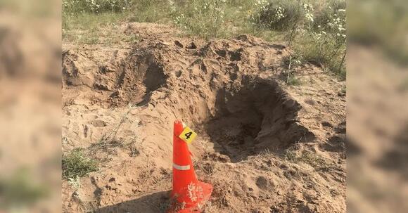 Chris Watts' Murder Case: See The Sickening Crime Scene and Evidence ...