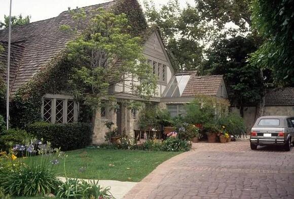 O.J. Simpson’s Brentwood Mansion Was Demolished in 1998: Photos of the ...