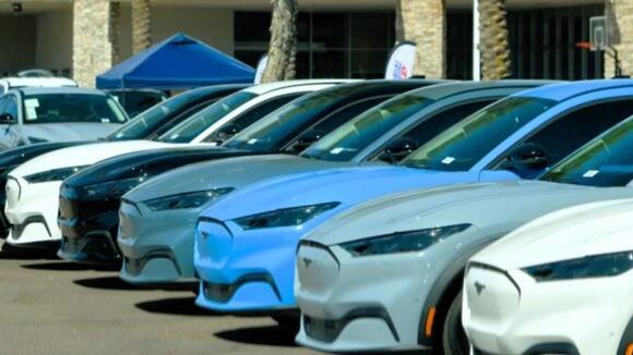 More than 300,000 off-lease EVs could hit the used market in 2026 ...