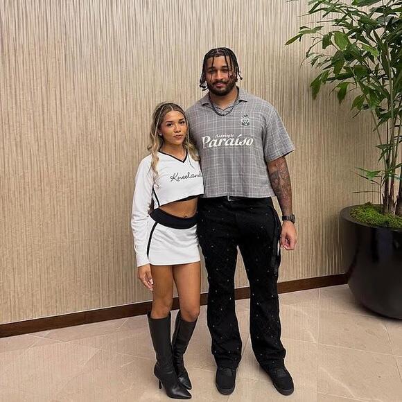 Tragedy strikes as Dallas Cowboys star dies suddenly at 24 - NewsBreak