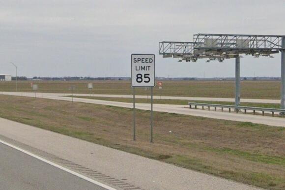 Find the Fastest Legal Speed Limit in the Country in Texas - NewsBreak