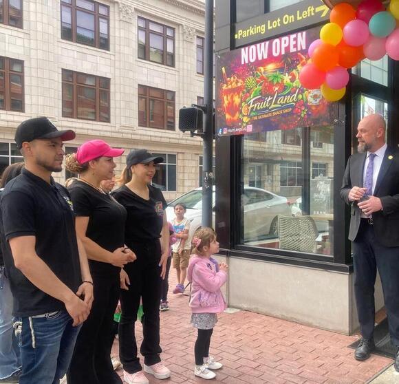 Business briefs: New businesses coming to NKY — Marshalls, Fruit Land ...