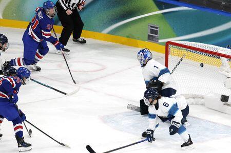 Olympics-Ice hockey-US crush Finland, Knight ties goal record at Games ...