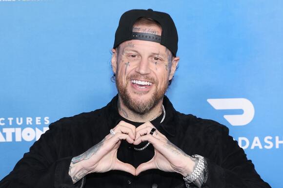 BREAKING: Jelly Roll Drops Spring and Summer 2026 Tour Dates - NewsBreak