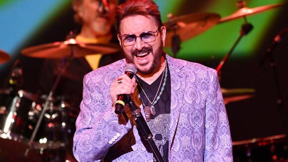 Legendary Rock Band’s Singer Dies at 83 - NewsBreak