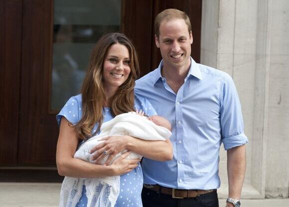 Royal protocol Kate Middleton 'insisted' on breaking when Prince George ...