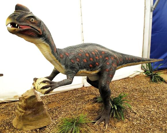 10 Unique Dinosaur Species Named After Fascinating Mythological ...