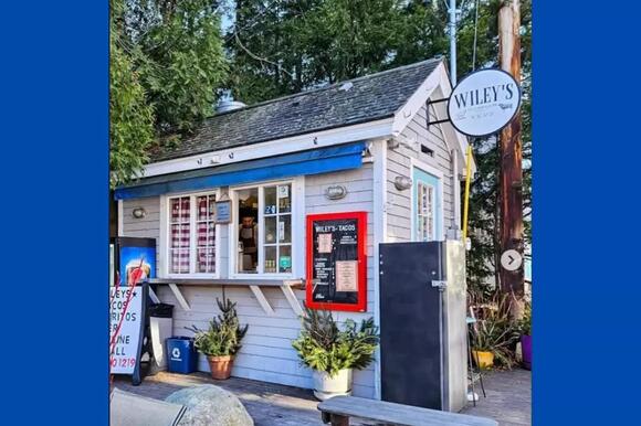 The Best Buffet in Maine? This Favorite Just Made a National List ...
