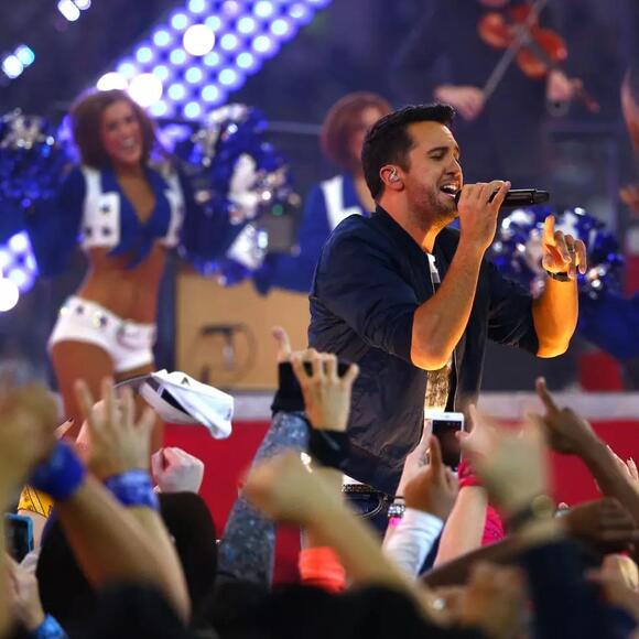 Luke Bryan’s Wife Caroline Says Nothing Is ‘Normal’ at Home - NewsBreak