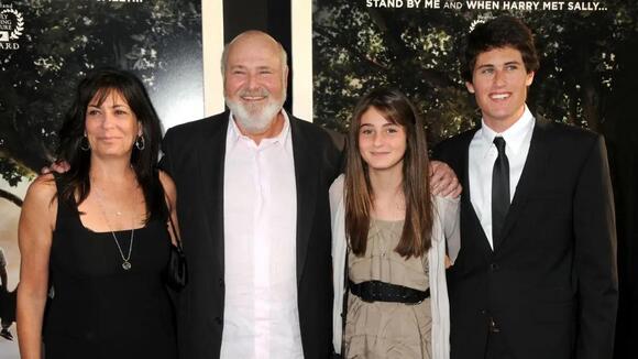 'Pompous' Nick Reiner 'Hated' His Famous Parents Rob and Michele Reiner ...