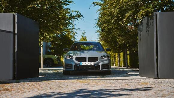 BMW M2 Adds All Wheel Drive Without Giving Up Its Rear Drive Soul ...