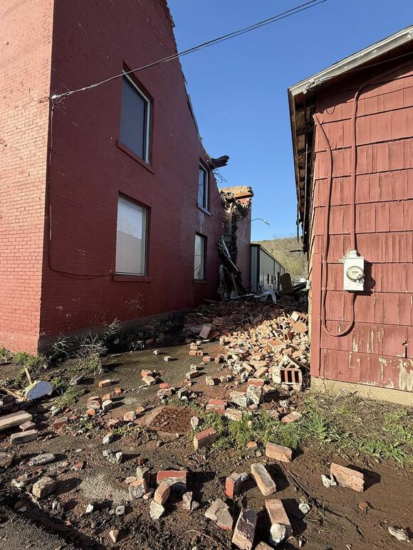 BREAKING: Large building in Wellsville collapses, water break, area ...