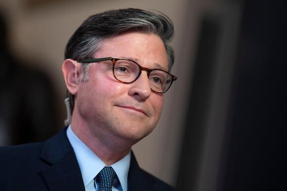 Military mom begs House Speaker Mike Johnson to pass bill to pay troops ...