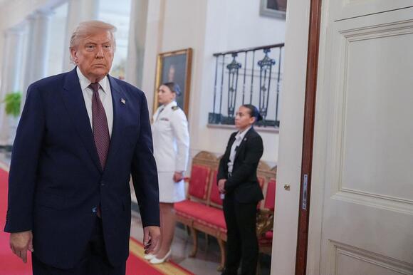 Trump Sparks Health Concerns With Confusing ‘Daughter’ Photo - NewsBreak