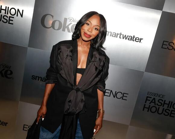 ESSENCE Fashion House’s ‘Eternal Aura’ Honored The Past And Present Of ...