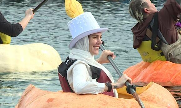 WATCH: Giant gourds set sail at West Coast Giant Pumpkin Regatta ...