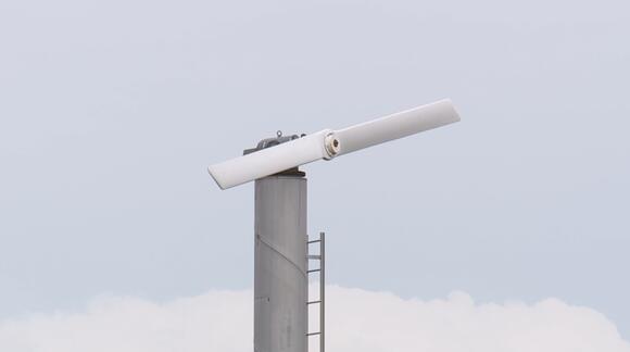 Apple farmers fend off last cold snap