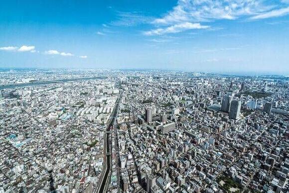 World's biggest mega-city in 2025 has nearly 40 million inhabitants ...