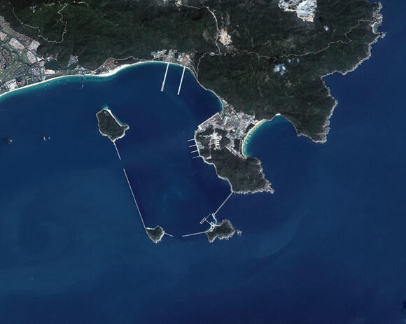 These 7 top-secret military bases from around the world look like they ...