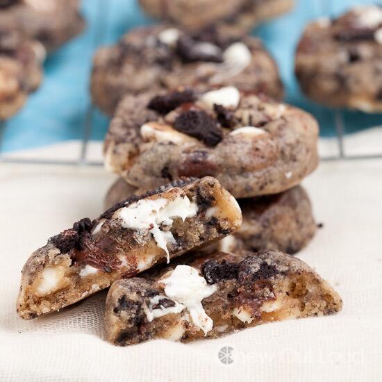 Oreos Hidden Inside These Cookies Create a Double Crunch. They stay ...
