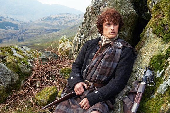 ‘Outlander’s Sam Heughan Admits His Hair ‘Turned Purple’ After Dyeing ...