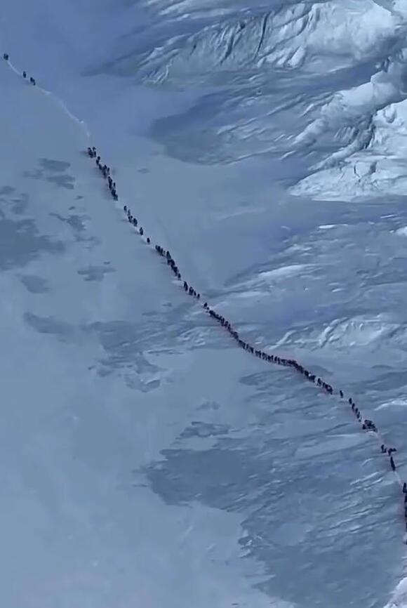 Video shows traffic jam on Everest as it turns into trash heap by ...
