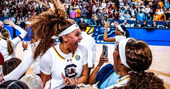 Uncommon favor: Kamilla Cardoso 'Met the Moment' with the game-winning 3-pointer