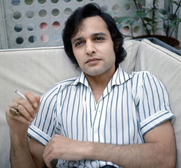 The Devastating Death and Tragic Murder of the Secretly Gay Sal Mineo ...