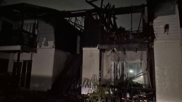 Over 30 people displaced by multi-unit fire at apartment complex ...