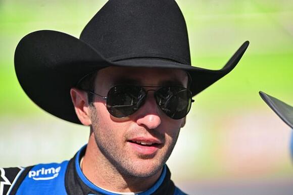 Chase Elliott and Ryan Blaney comments on huge Tyler Reddick crash ...