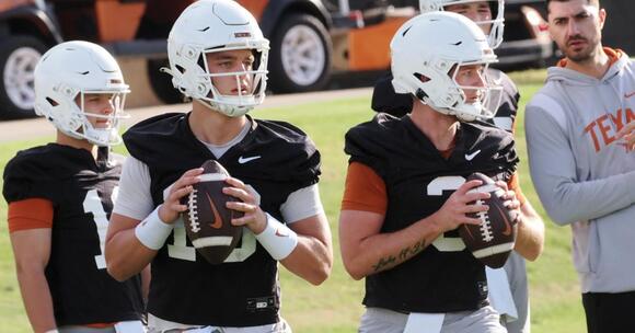 Quinn Ewers evaluates spring games for Arch Manning, Trey Owens - NewsBreak