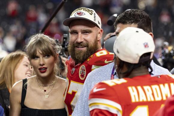 15 Travis Kelce memes to LOL at as the Super Bowl proposal theories ...