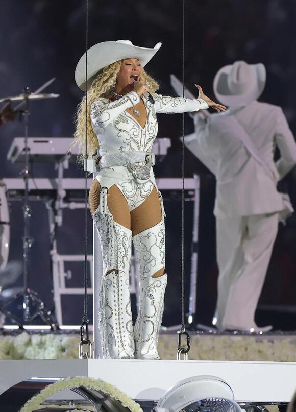Get your 'Beyoncé Bowl' fix before halftime show leaves Netflix - NewsBreak