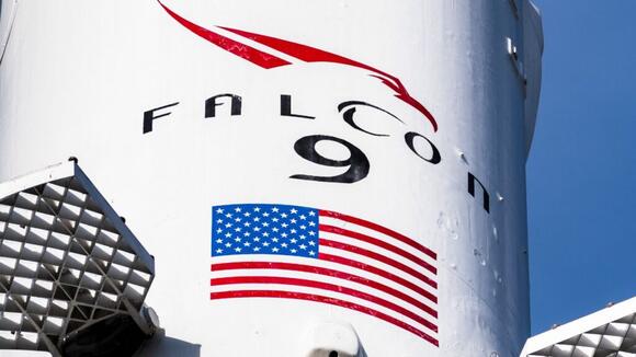 SpaceX Falcon 9 reentry showered Earth with 66 lb of lithium debris ...