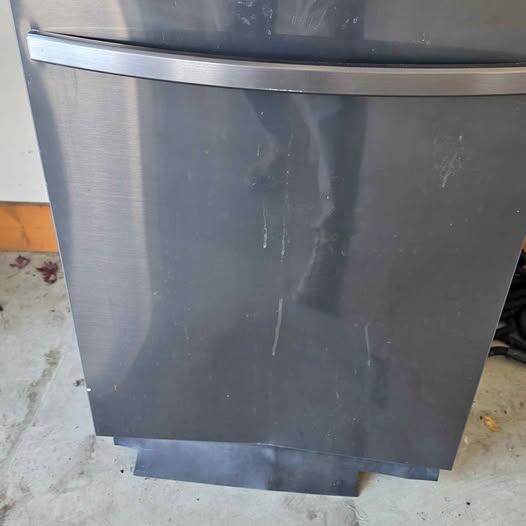 🎁 Freebies Up for Grabs in De Pere — Home Goods, Plants & More - NewsBreak