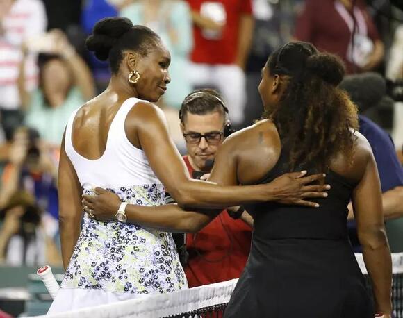 Venus Williams Sends Strong Message Amid Serena Williams’ Surprise ...