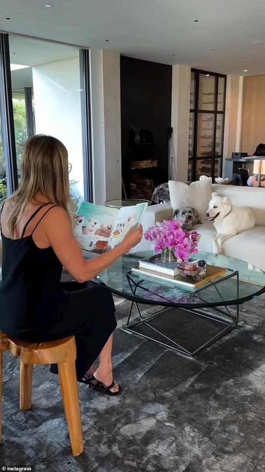 Jennifer Aniston reveals which 'healing modalities' she has in her $21M ...