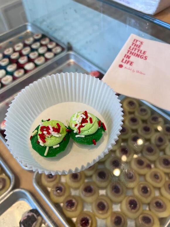 RELISH IT! NYC-based Baked by Melissa and Claussen release a pickle ...