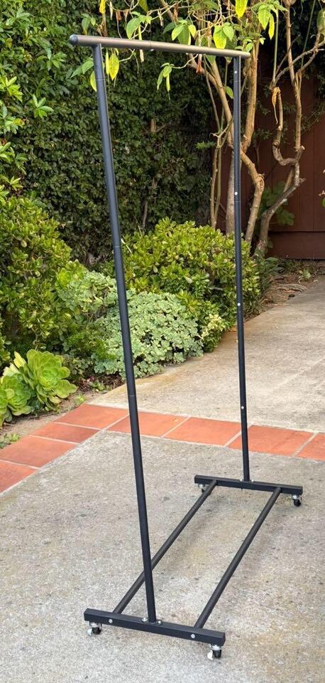 🎁 Freebies Up for Grabs in Santa Barbara — Furniture, Books & More ...