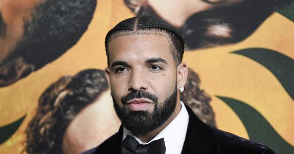 Drake reveals his plans to give a fan a tenth of his gambling winnings ...