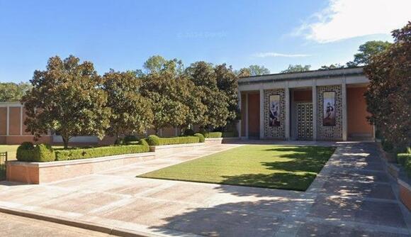 Confrontations Lead to New Hours at R.W. Norton Gardens - NewsBreak