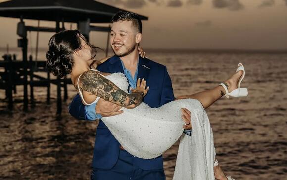 Kyle Rittenhouse Found a Wife — and She’s a Gun Nut Just Like Him ...