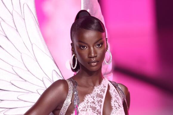 Anok Yai Shares Emotional Health Update Following Robotic Lung Surgery ...