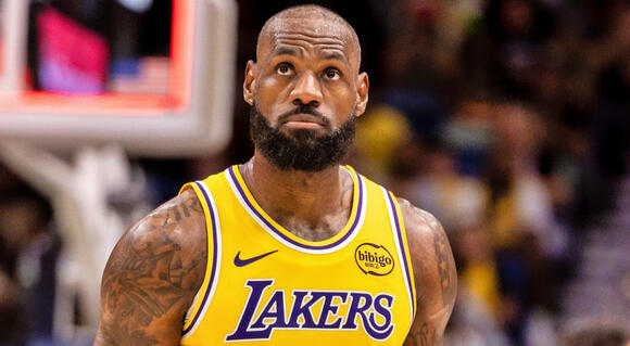 LeBron James Posts Screenshot Showing Missed Foul That Could’ve Changed ...