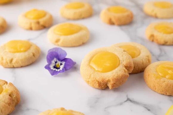 13 Thumbprint Cookies to Bake This Year - NewsBreak