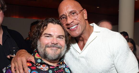 Jack Black & Dwayne Johnson’s $962M Sequel To Stream on Netflix - NewsBreak