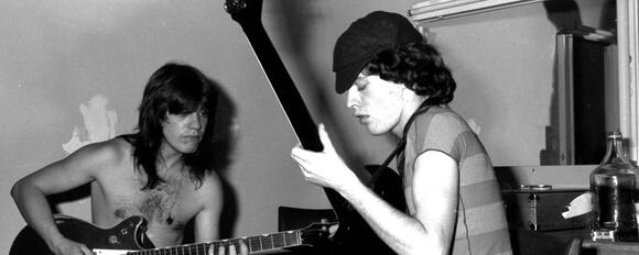 On This Day in 1973, This “100% Hard-Rock Band” Played Their First Gig ...