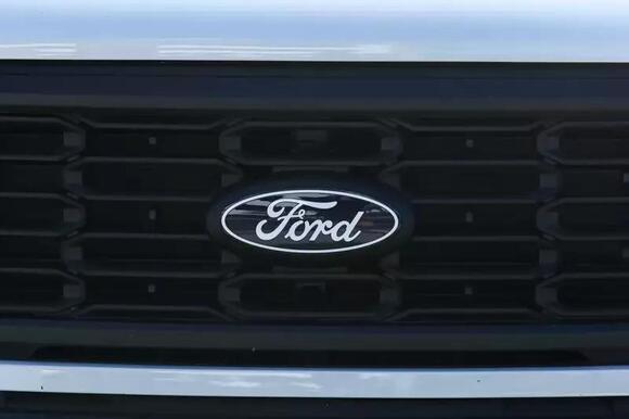 Ford, GM, Stellantis Join Crypto Firms In Trump-Era Bank Charter Push ...